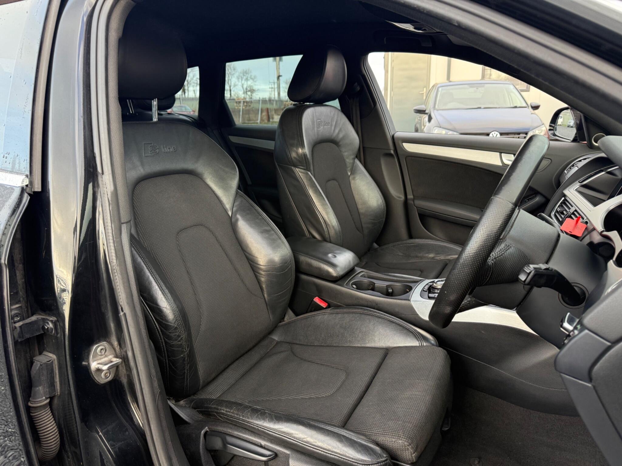 Used 2011 Audi A4 Avant 2.0 TDI S line Special Edition Euro 5 (s/s) 5dr ...